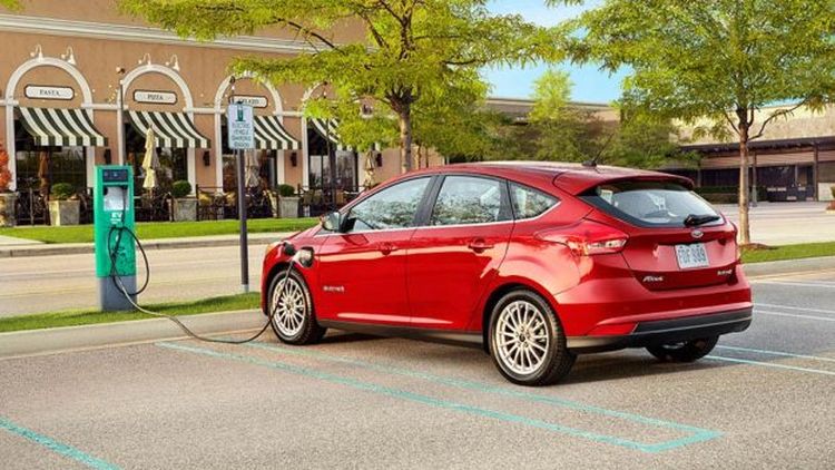 2018 Ford Focus Electric Price, Changes, Review, Interior